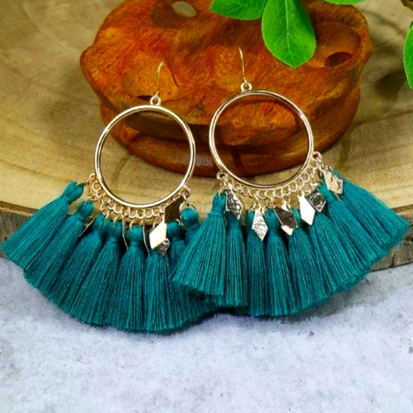 Jewelry | New Green Stringy Diamond Shape Character Loop Earrings ...